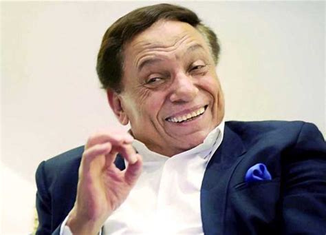 وضع صورته على الجنيه وألزهايمر والوفاة أبرز الشائعات التي طالت عادل