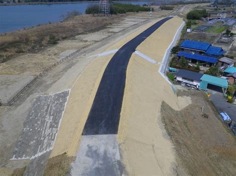 平成22年度 長良川福原築堤工事 海部建設株式会社