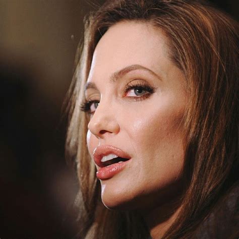 Angelina Jolie Cheveux Beauté