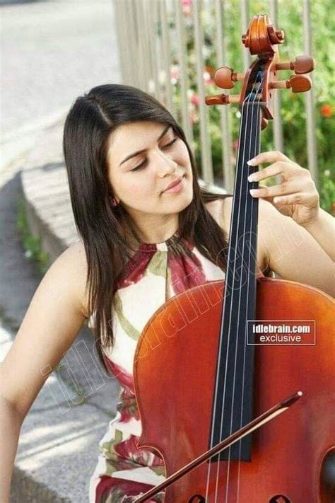 Pin By Fati Skikdia On Hansika Motwani Cinema Actress Actresses