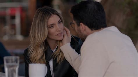 Πρώτος από Εμάς Ο Κοσμάς υποψιάζεται πως η Σοφία τον απατά Zappit