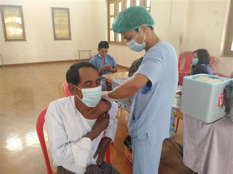 ဆိပ်ကြီးခနောင်တိုမြို့နယ်အတွင်းရှိ အသက် ၁၈နှစ်အထက်နှင့် သတ်မှတ