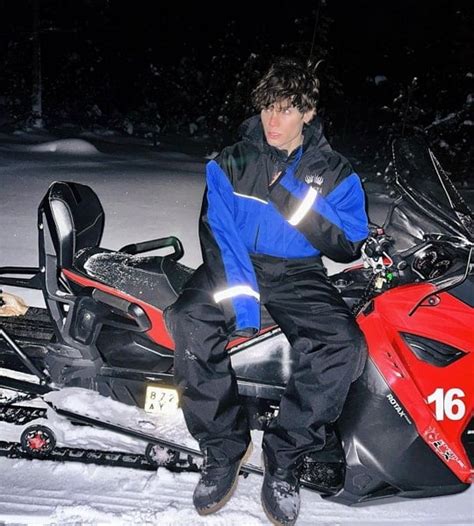 Nicky Champa Age Net Worth Husband Family Height And Biography Bignamebio