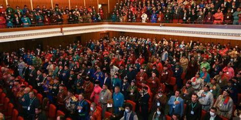 Европт дайны Монголд эв эеийн салхи сэвэлзэв Niislel Times