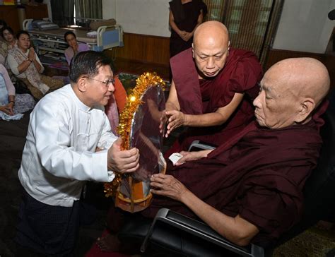 နိုင်ငံတော်စီမံအုပ်ချုပ်ရေးကောင်စီဥက္ကဋ္ဌ နိုင်ငံတော်ဝန်ကြီးချုပ် ဗိုလ်ချုပ်မှူးကြီး မင်းအောင်လ