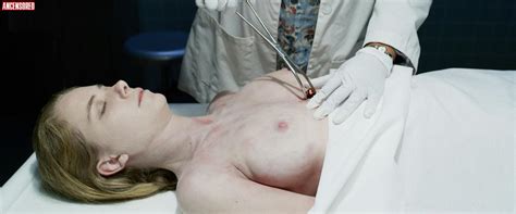 Naked Anna Mckitrick In The Little Things