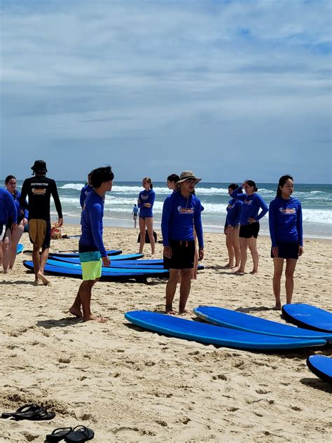 골드코스트 서퍼스 파라다이스 서핑 세션