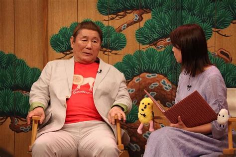 千原ジュニアと村上信五の落語を鑑賞するビートたけし（左）。 C フジテレビ 千原ジュニア＆村上信五、ビートたけしの前で自作落語「もう、邪魔