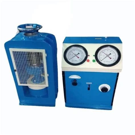 Analog KN Compression Testing Machine Double Gauge Capacity Ton At Piece In