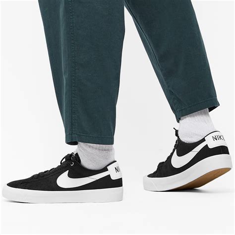 Nike SB Zoom Blazer Low Pro GT Black & White | END. (UK)