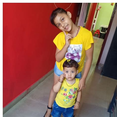 Poorva Gupta Youtube