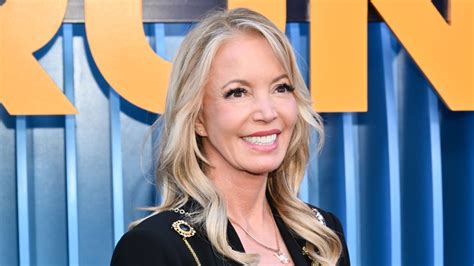 Wow Owner Jeanie Buss Backs Reality Star Spencer Pratts Mayoral Run