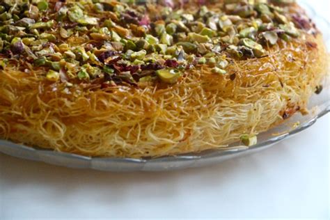 Knafeh Gives You Wings Afooda