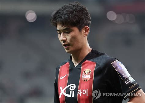 결정적 순간에 시즌 첫 골기성용 서울에서 첫 트로피를