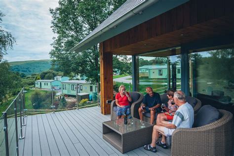 Swift Brenin Bryn Uchel