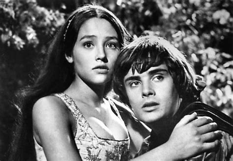 15세때 줄리엣 베드신 누드 촬영 강요당했다 네이트 뉴스