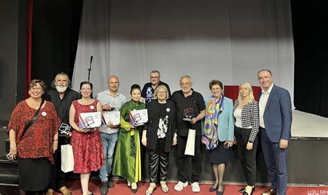 Залуучууд театрын жүжигчин Ч Дунгаамаа олон улсын наадмаас шилдэг жүжигчин шагнал хүртлээ Цэц МН