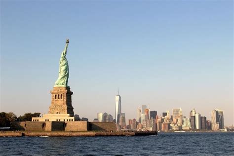 U S Embassy In Russia Stops Issuing All Visas Except Diplomatic