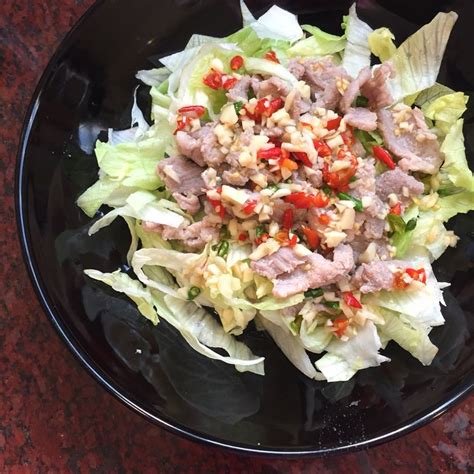Moo Manow Streamed Pork With Lime Chillies And Garlics