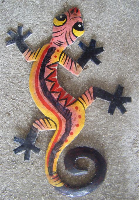 Цветни гущер метални влечуго животни собственоръчно в Хаити 14 00 лв Bulgarskite Turgove