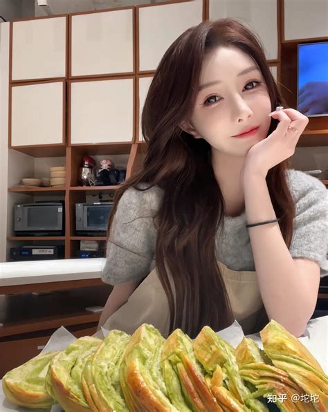 某音李恩雅什么瓜李恩雅粉色电动小马达 知乎