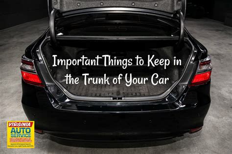 6 Essential Items To Keep In The Trunk Of Your Car