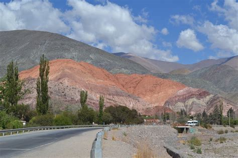 La Leyenda Del Cerro De Los Siete Colores