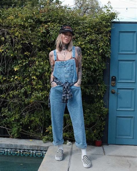 Caity Babs Net Worth Age Height Husband 2025