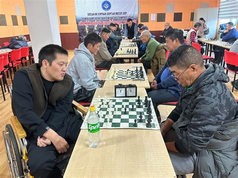 МОНГОЛ УЛСЫН ҮНДСЭН ХУУЛИЙН ӨДРИЙГ ТОХИОЛДУУЛАН УИХ ЫН ДАРГЫН ИВЭЭЛ ДОР ЗОХИОН БАЙГУУЛАГДДАГ