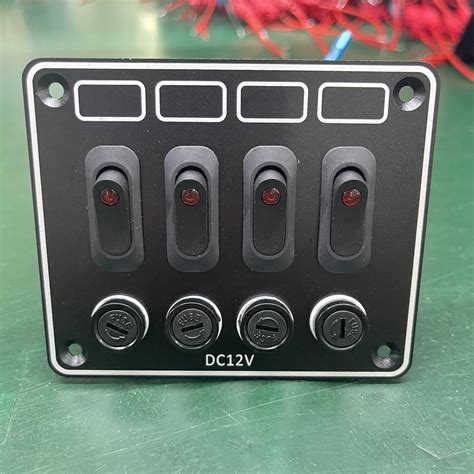 New 4 Gang 4x4 Usb Universal Switch Panel For Cars Trucks Boats Atvs Utvs Suvs 12v 24v