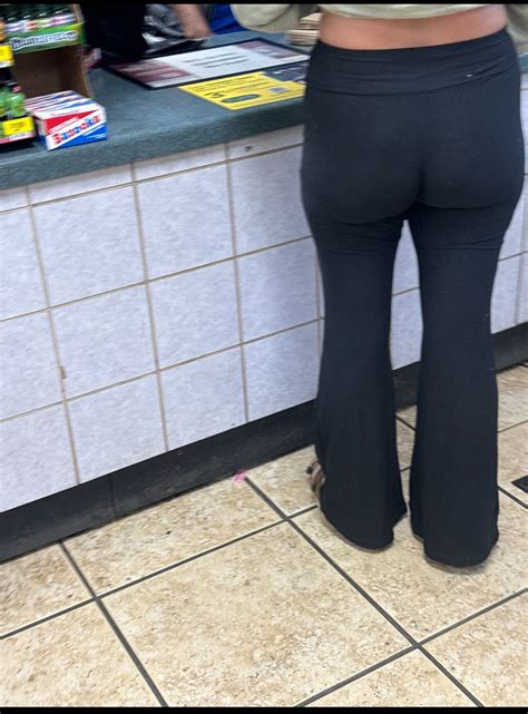 Gas Station Pawg Spandex Leggings And Yoga Pants Forum