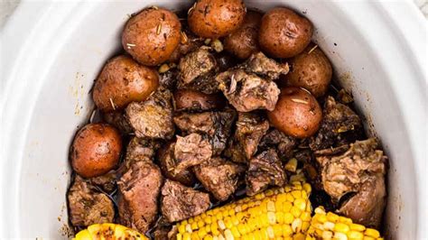 18 Unbelievably Easy Dump And Go Recipes You Need To Try Now