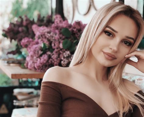 თავის მოვლის რუტინა და რჩევები თაკო საზინასგან