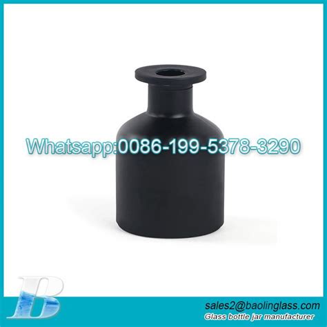 Customize 150ml Glass Reed Diffuser Aromatherapy Bottle