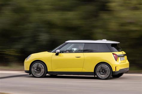 Mini Cooper Se Review Autocar