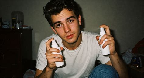 Hypochlorous Acid In Acne Is It Worth The Hype Mdacne