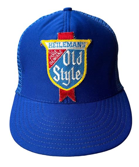 Beautiful 1980s Heilemans Old Style Beer Advertising Snapback Trucker
