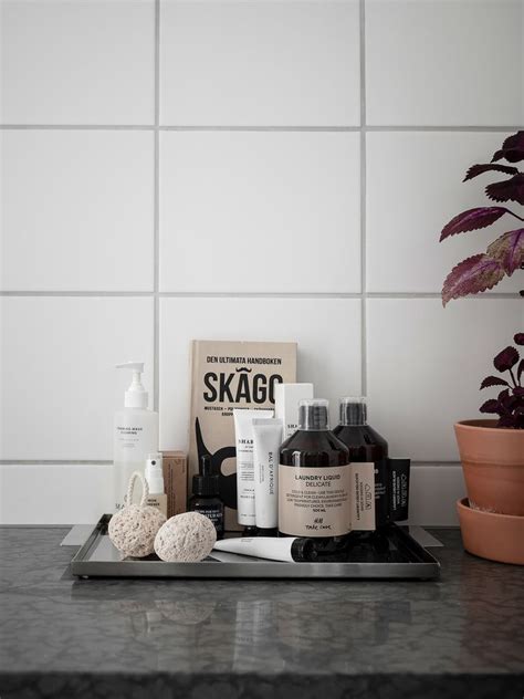 Лучшие идеи дизайна ванной комнаты с белой плиткой фото реальных интерьеров Salon