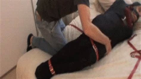 Wmv Version Of Cindy Thinks She Is A Female Houdini But The Rigger Has