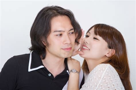 デートは女から誘うべき！男性は女性の誘いを断らないことが判明