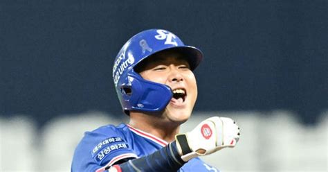 300홈런 포수 보면서 꿈 키웠던 Fa 보상 선수 함께 야구할 수 있어 기쁘다