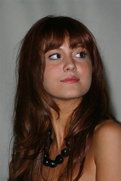 Pretty Eyes Scrolller