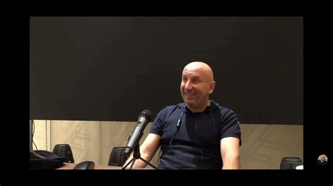 Можно ли целоваться с мужчиной до брака Сатья Дас женщина отношения сатьядас психология