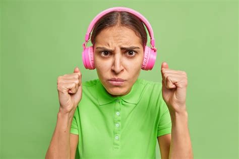 No Headphones Images Free Download On Freepik