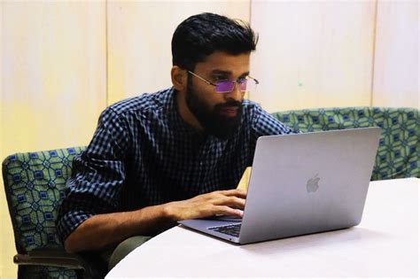 rakesh ravi darbhanga