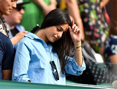 Classify Instagram Influencer Costeen Hatzi