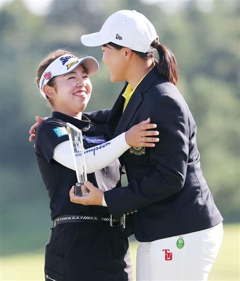 山下美夢有、自己採点100点の完全優勝 父＆中嶋常幸の助言胸に「攻めのゴルフができた」 国内女子ゴルフ写真ニュース 日刊スポーツ