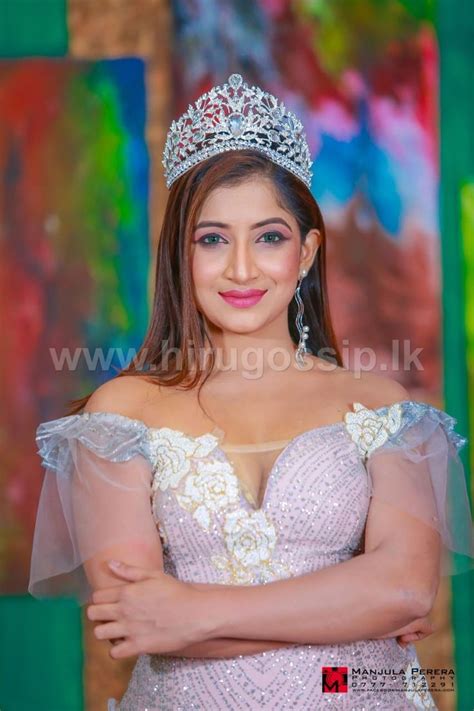 Pin On Beautiful Girls Sri Lanka Riset