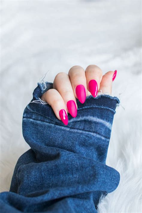 Neonail Colors Of Freedom By Julia Wieniawa Wakacyjny Manicure Agu Blog Blog Kosmetyczny