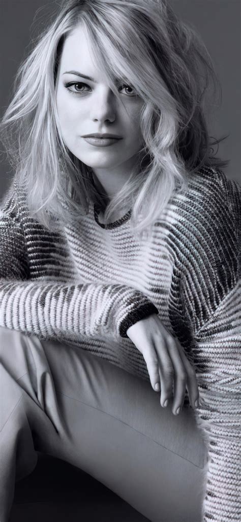 Emma Stone Iphone Background